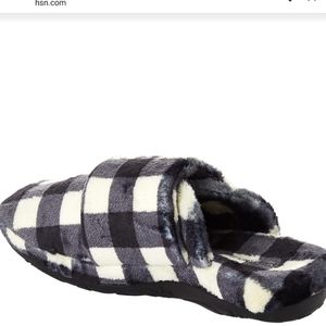 Aetrex | Shoes | Nitb Aetrex Mandy Faux Fur Slipper Black Checkers ...